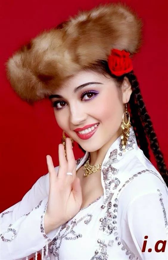 Stunning photos of beauties from all over the world – MCCTV SECURITY